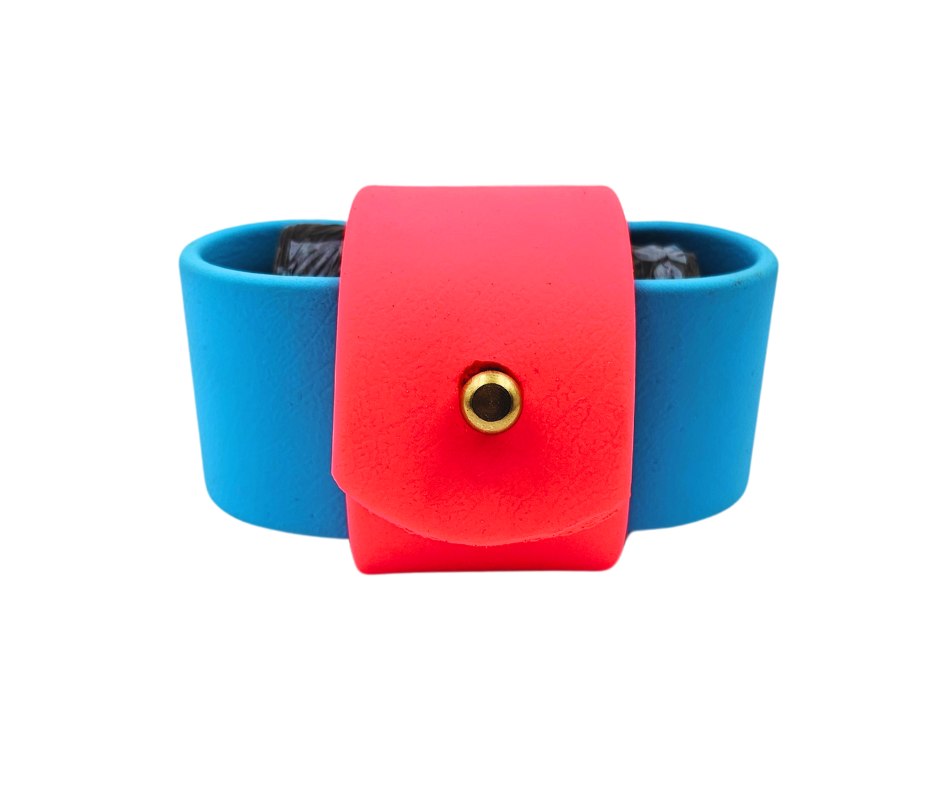 BioThane Poop Bag Holder – Collar & Ruff